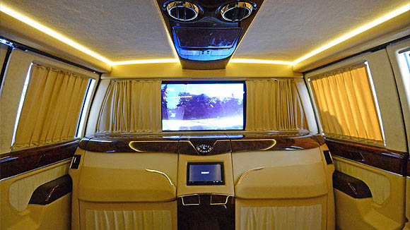 ZIL 4112R – luxusní retrolimuzína aneb prototyp je tu | American blog