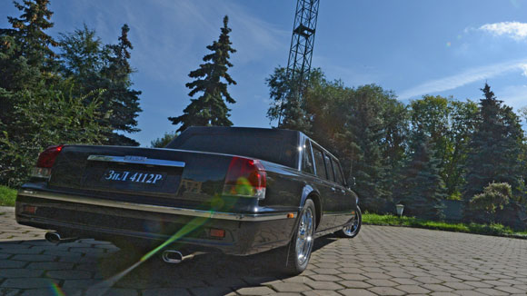 ZIL 4112R – luxusní retrolimuzína aneb prototyp je tu | American blog